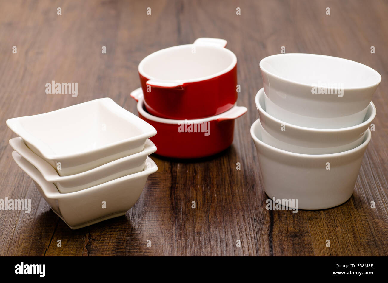 Stack wooden bowls hi-res stock photography and images - Alamy
