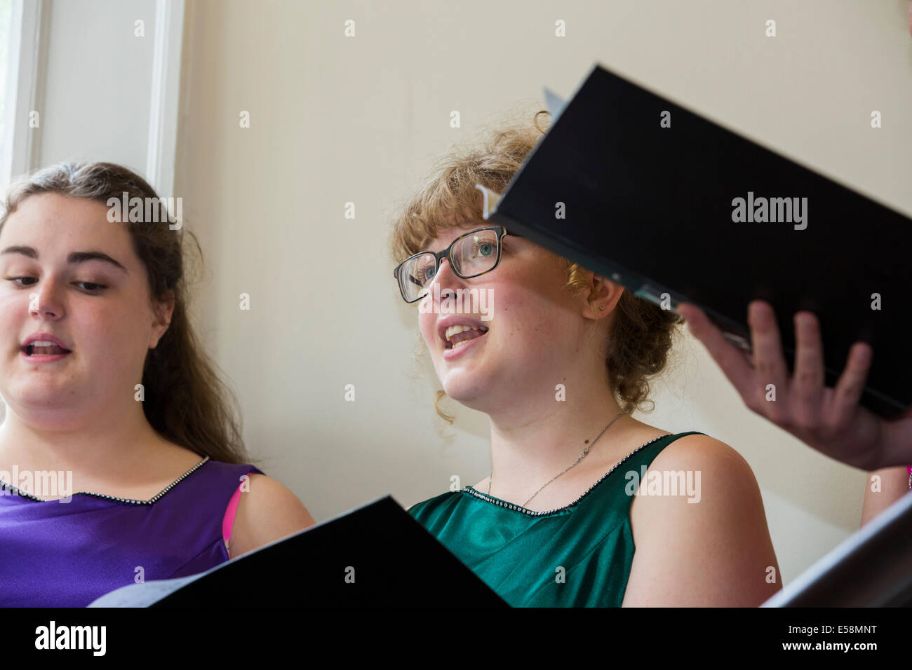 Female choir conductor hi-res stock photography and images - Alamy