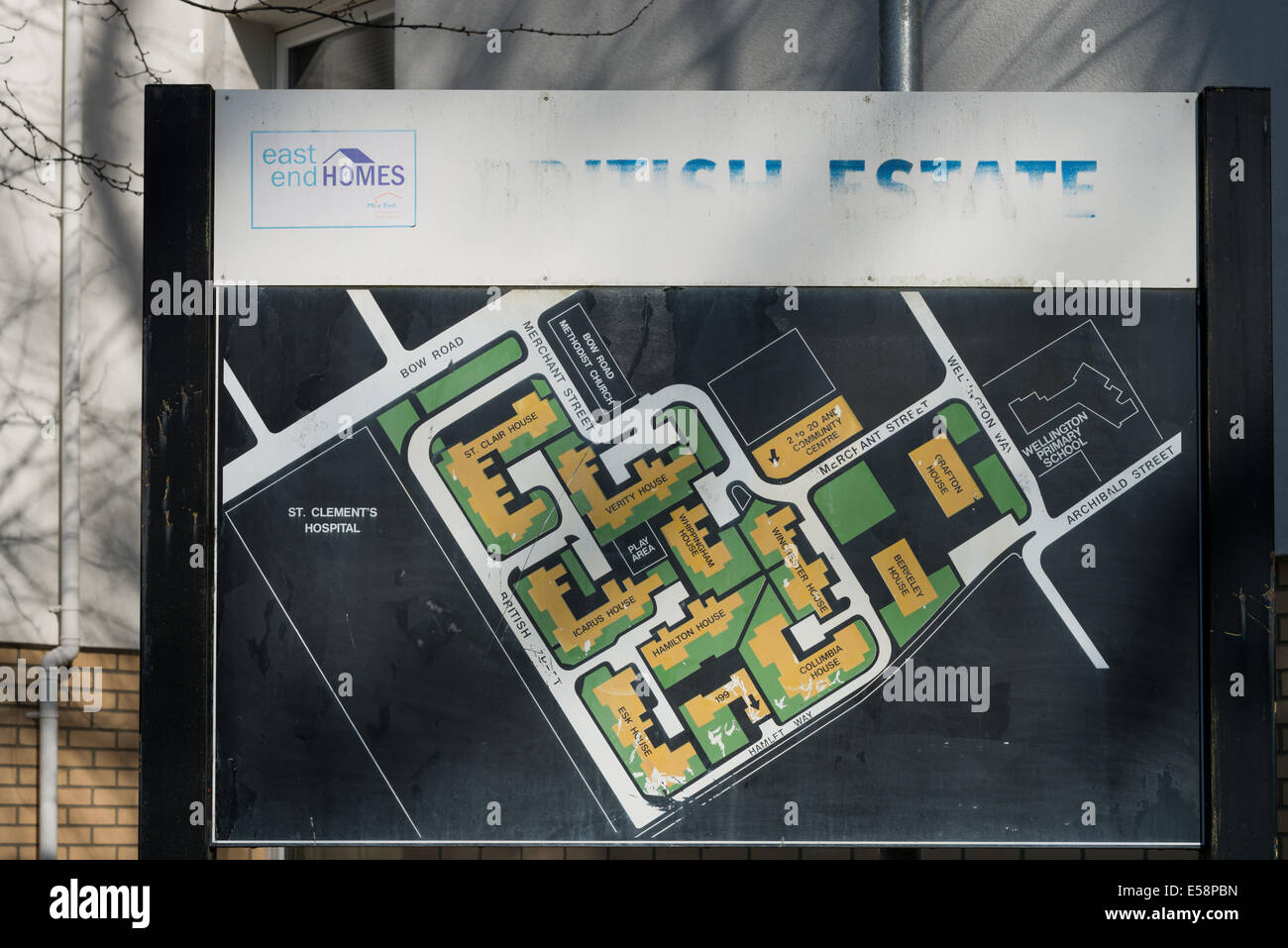 Tower Hamlets cemetery in East End of London Stock Photo - Alamy