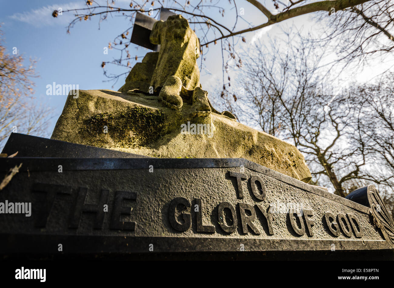 Tower Hamlets cemetery in East End of London Stock Photo - Alamy