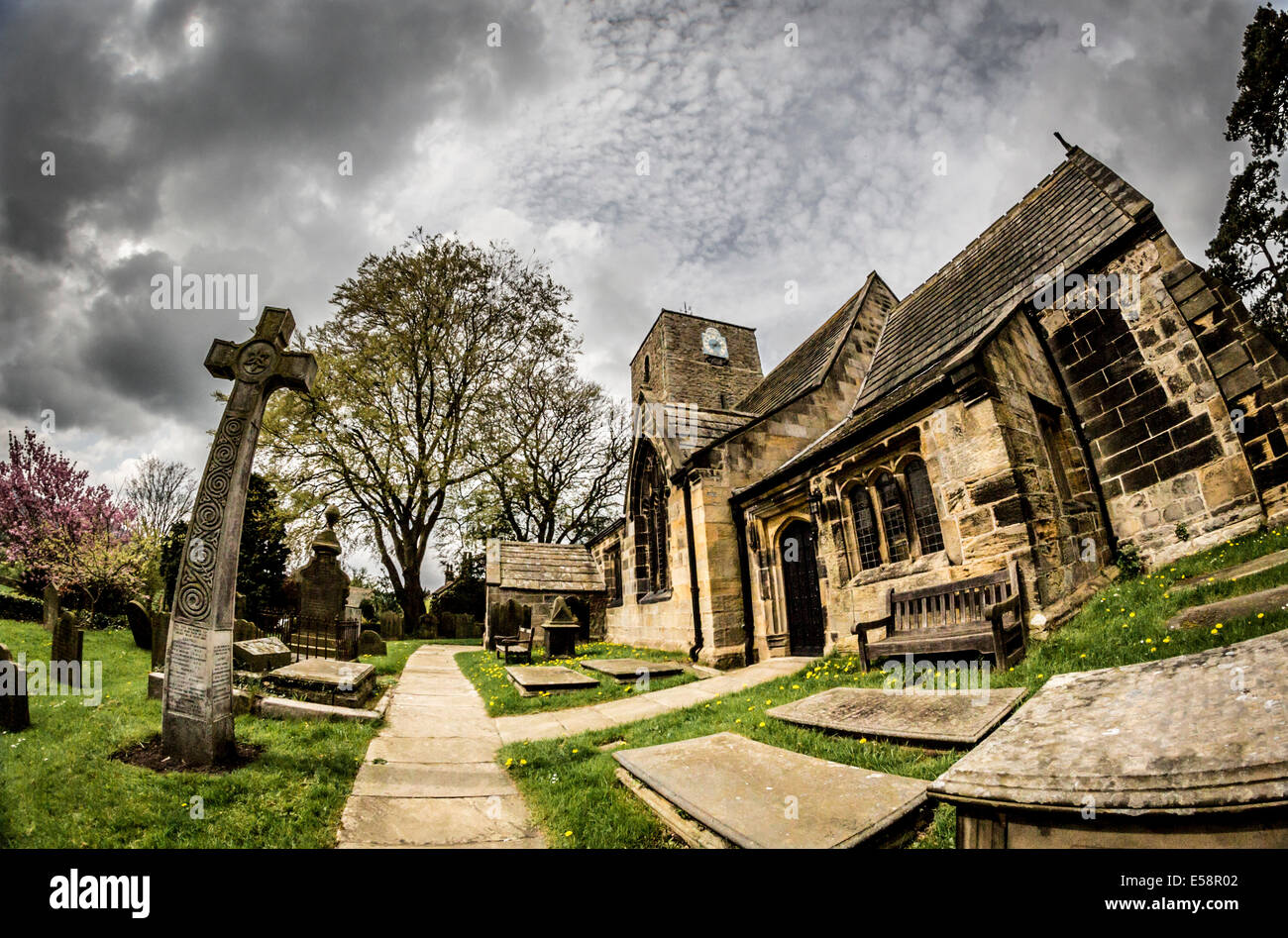 Parish church harrogate hi-res stock photography and images - Alamy