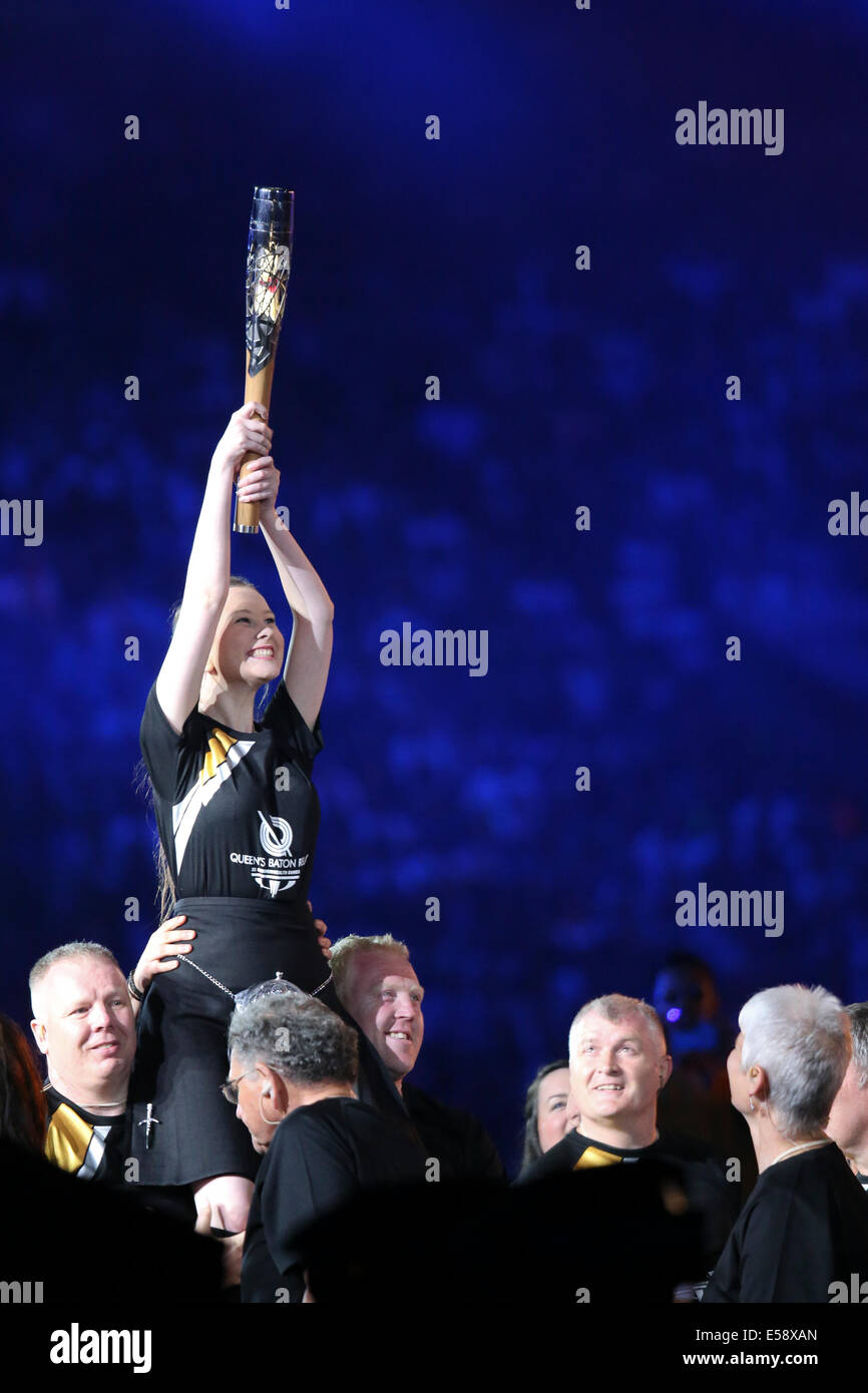Commonwealth games baton opening hi-res stock photography and images ...