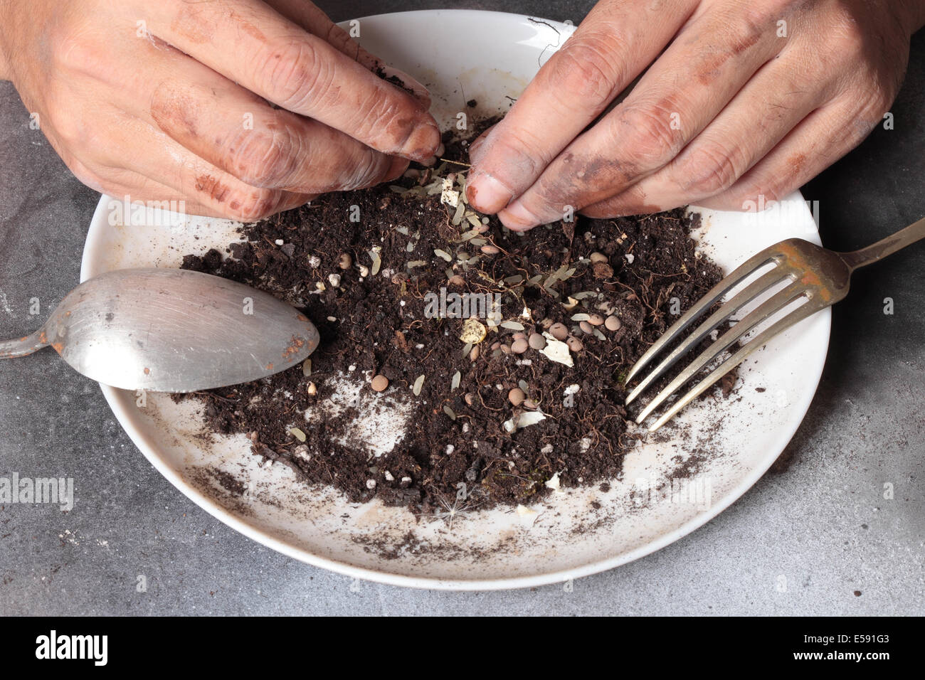 Food poverty hi-res stock photography and images - Alamy