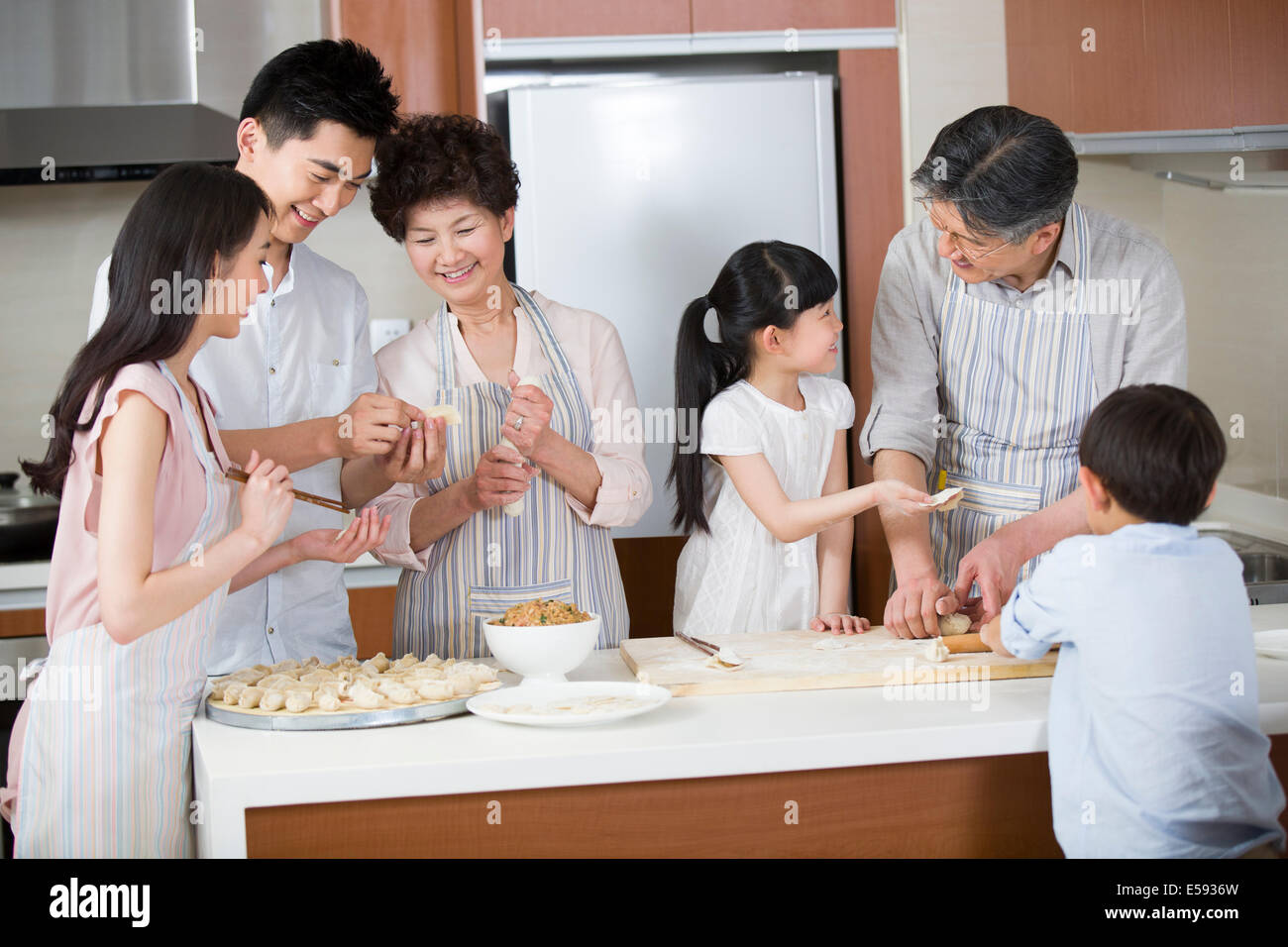 Neat dumplings hi-res stock photography and images - Alamy