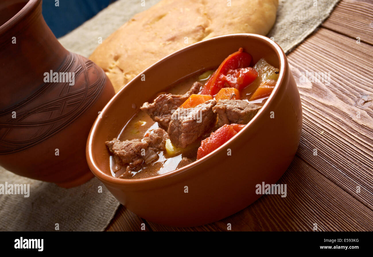 Old fashioned beef stew .homemade American beef stew.country cuisine ...