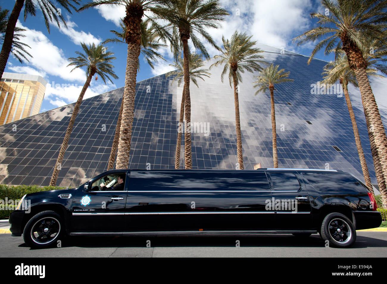 Hummer stretch limo in front of the pyramid of the Luxor hotel and ...