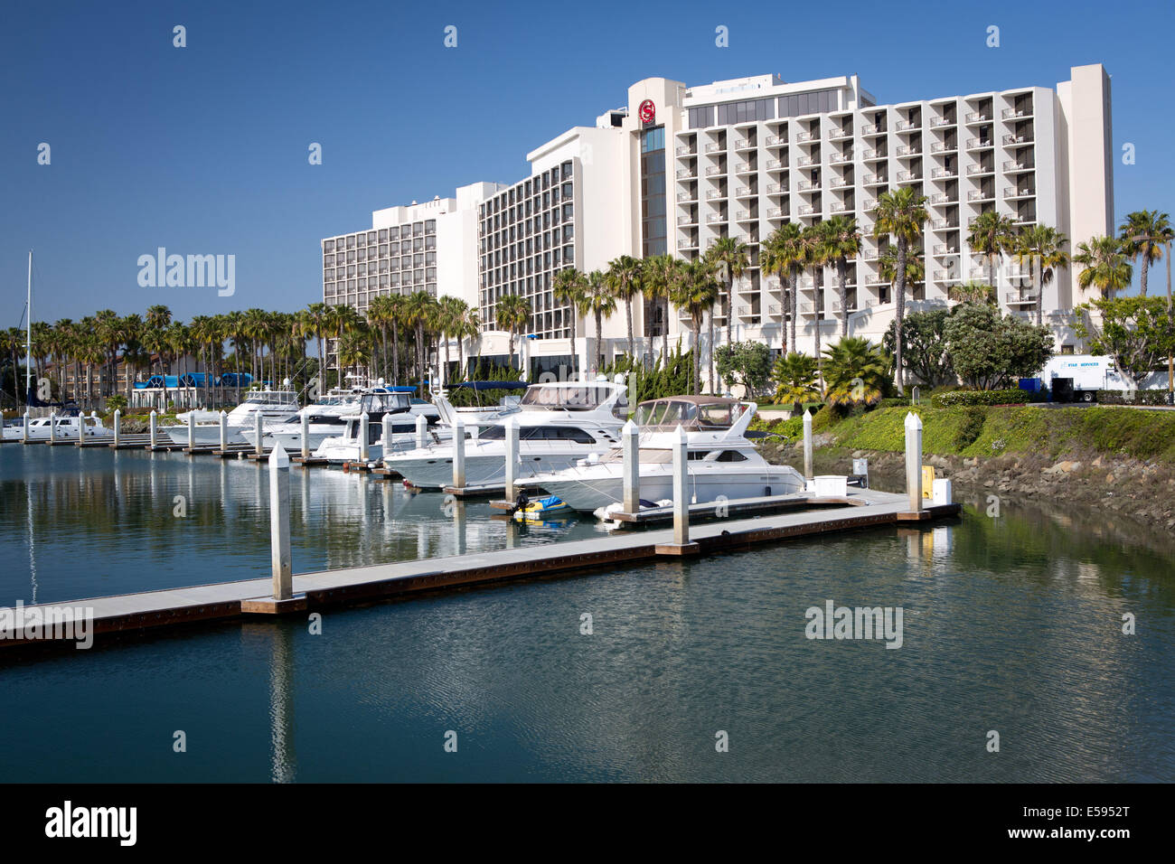 Motor-yachts at the Sheraton Hotel on Harbor Island in San Diego Bay ...