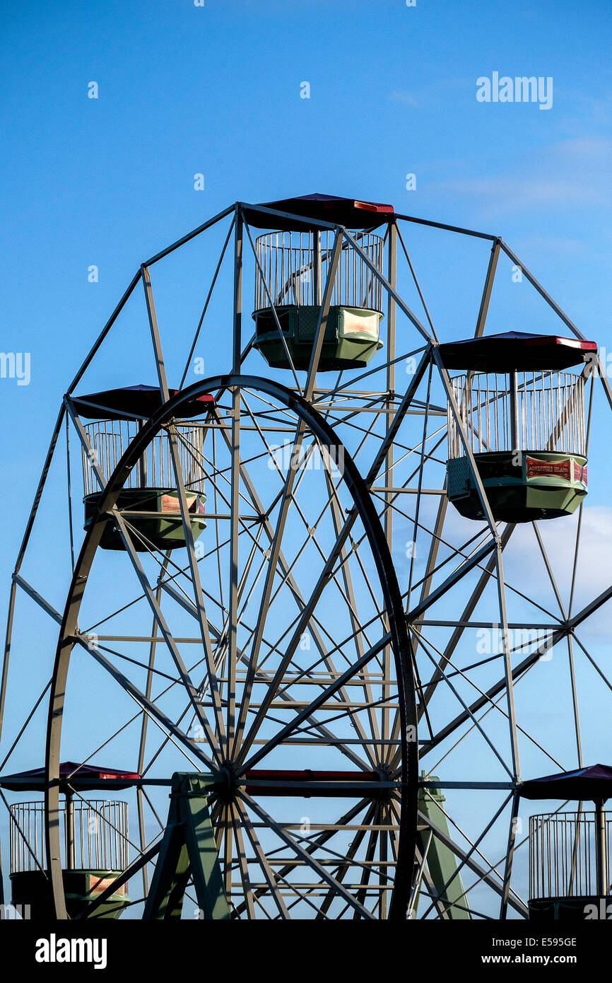 A ferris wheel in a fairground Stock Photo - Alamy