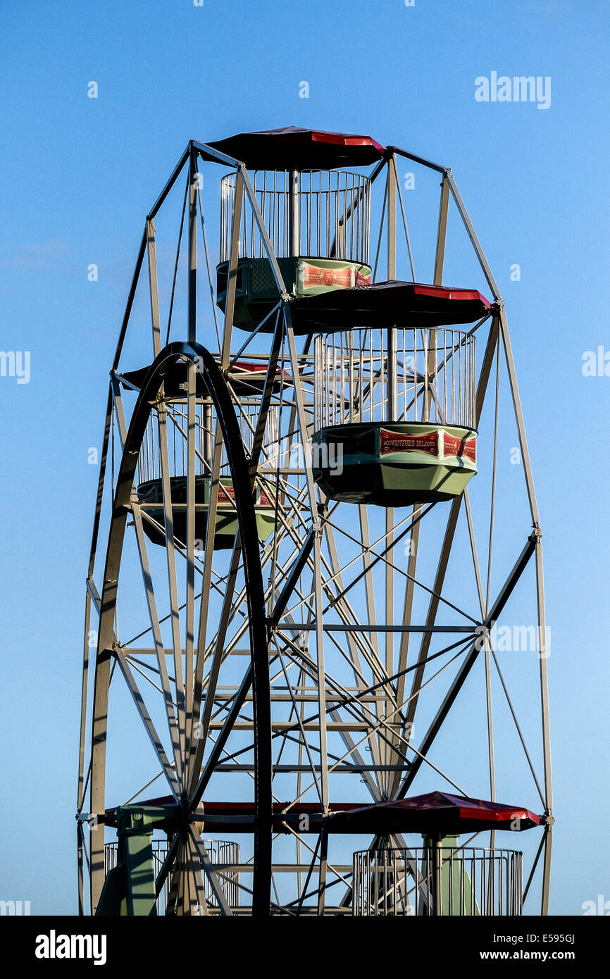 A ferris wheel in a fairground Stock Photo - Alamy