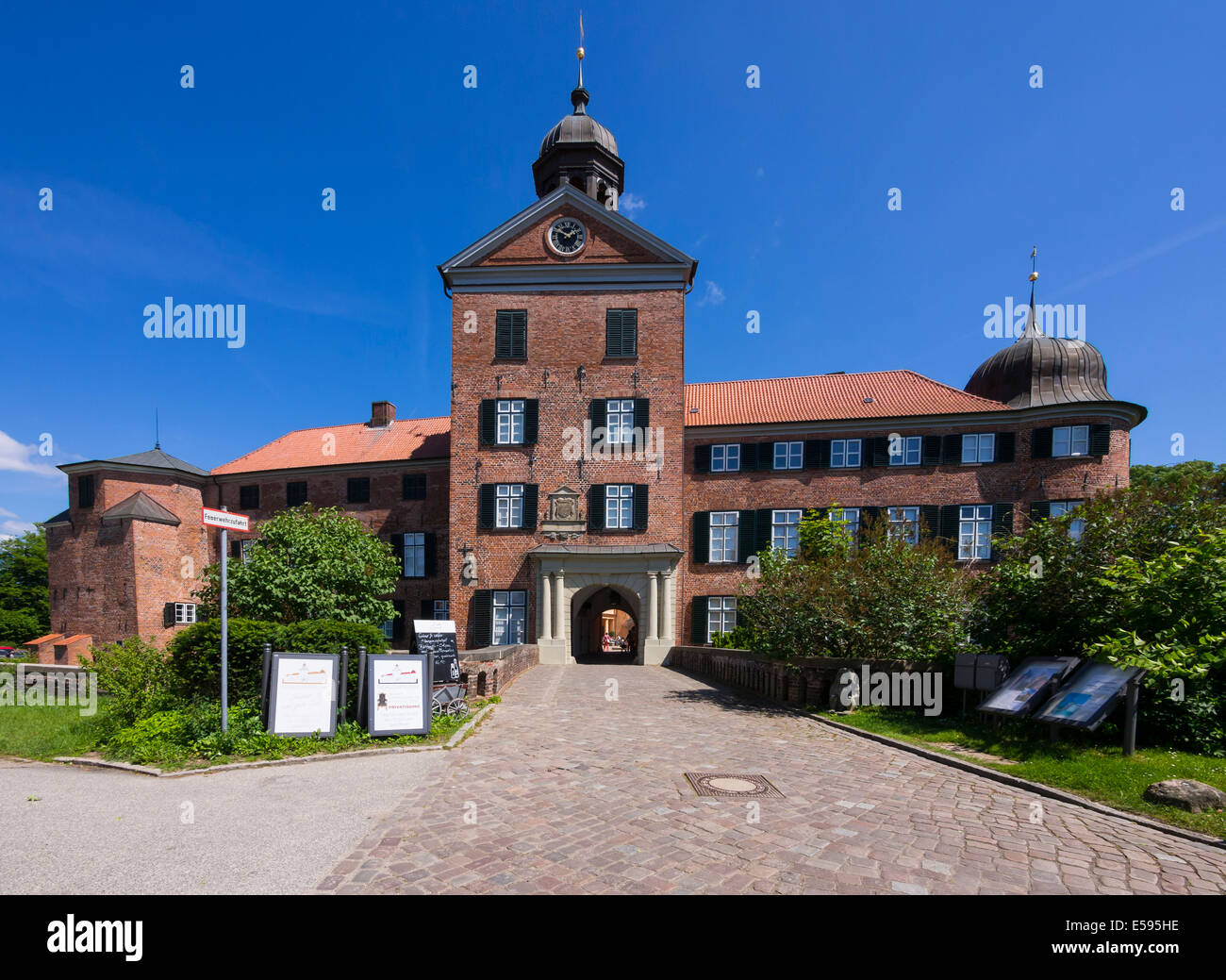 Eutin eutin castle hi-res stock photography and images - Alamy