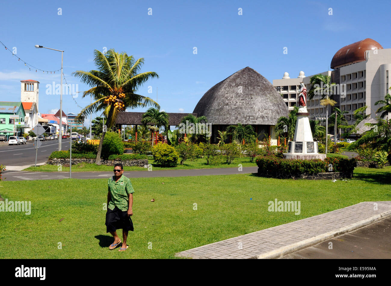 Travelling through Samoa in February 2014. Tourist information (M) and ...