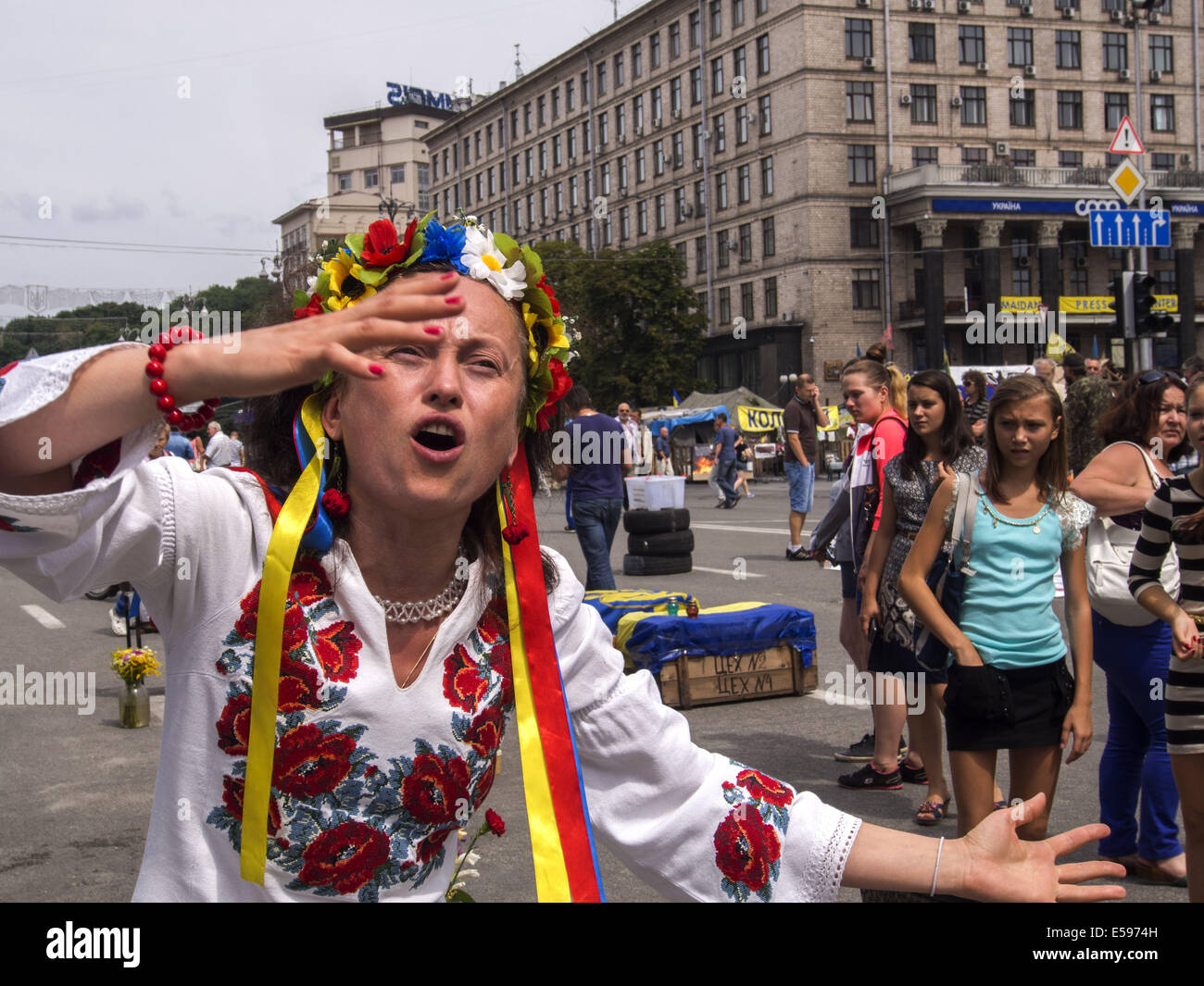 Maidan revolution crowd hi-res stock photography and images - Alamy