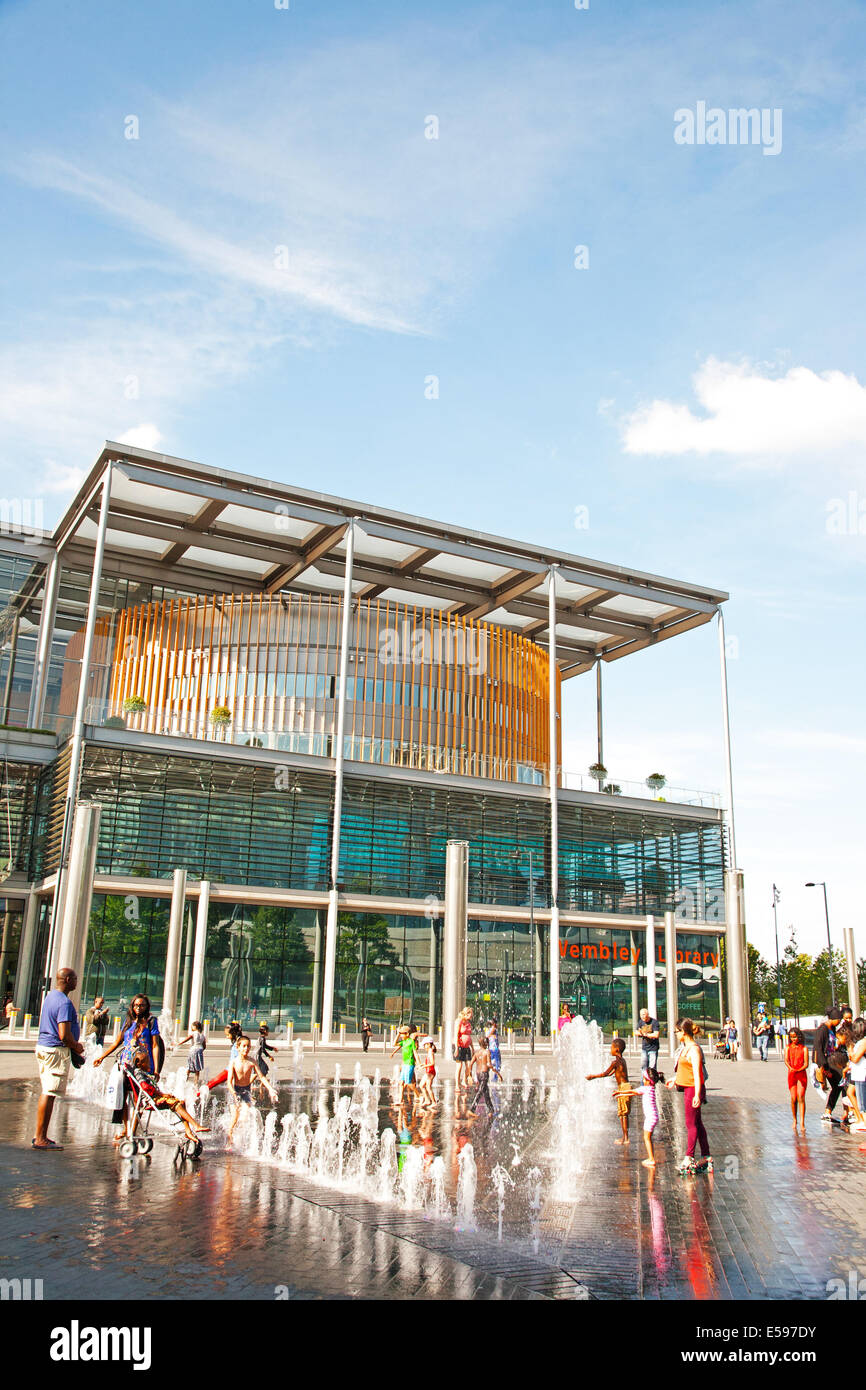 Wembley library london uk hi-res stock photography and images - Alamy