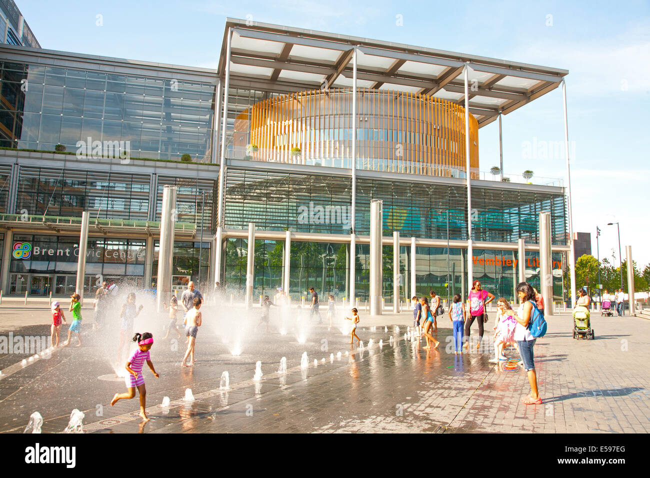 Wembley library london uk hi-res stock photography and images - Alamy