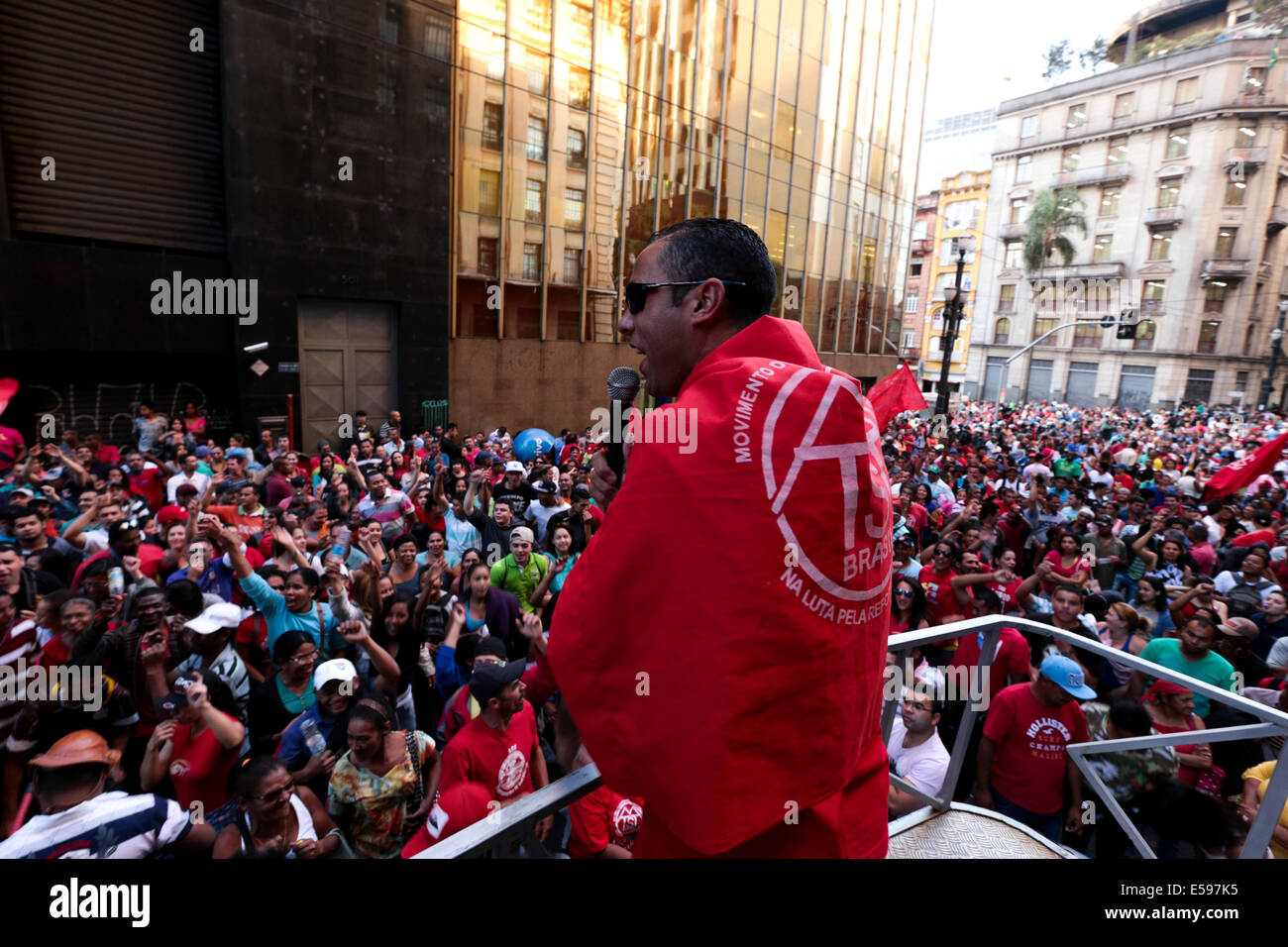 Sao Paulo, Brazil. 23rd July, 2014. Members of the Homeless Workers ...