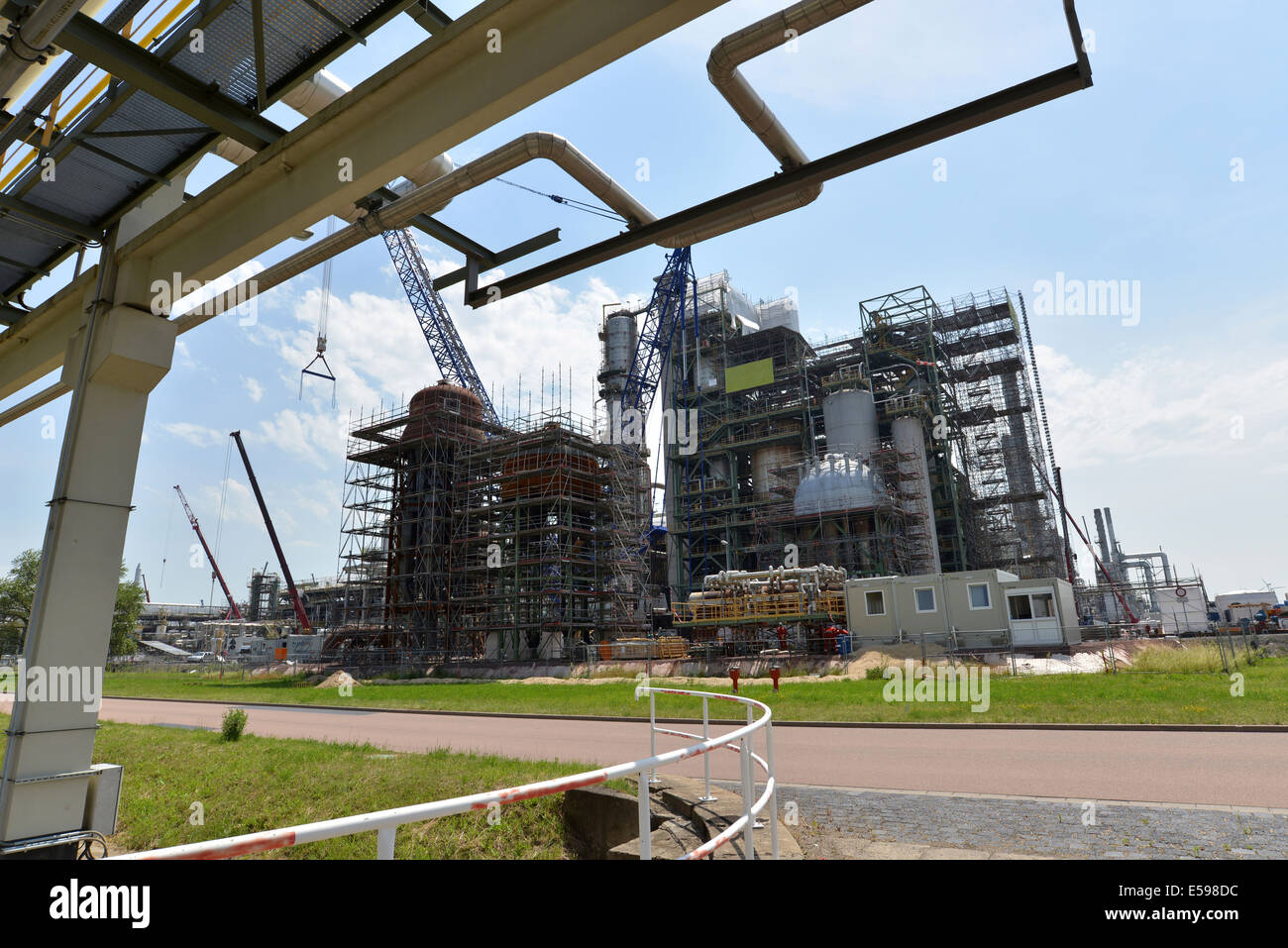 Oil production in germany hi-res stock photography and images - Alamy