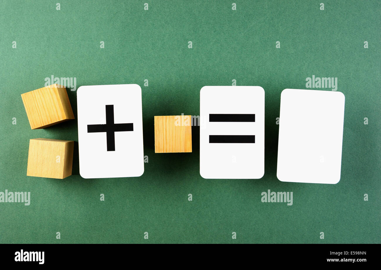 Number cube school hi-res stock photography and images - Alamy