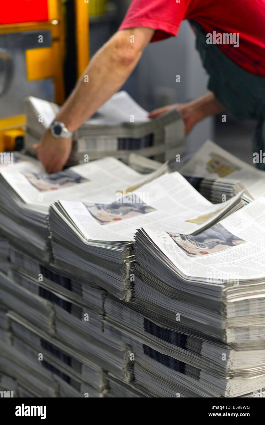 Shipment information hi-res stock photography and images - Alamy