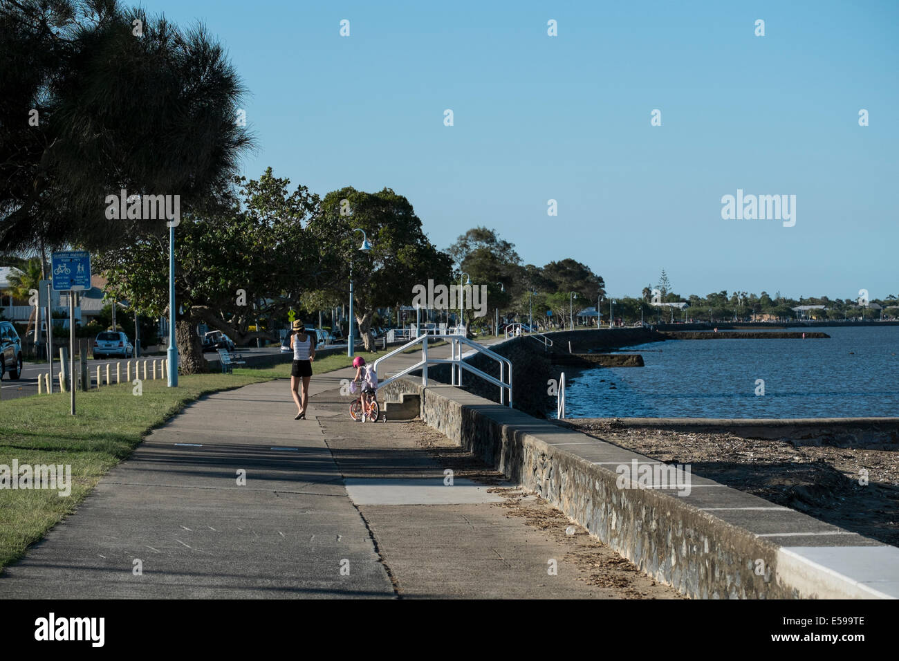 Sandgate beach hi-res stock photography and images - Alamy