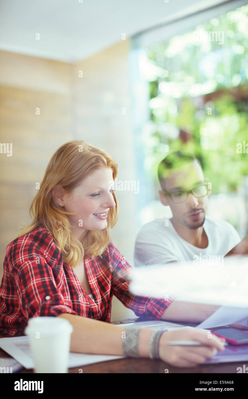 Male business guy working hi-res stock photography and images - Alamy