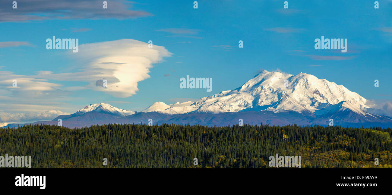 Wrangell mountain range hi-res stock photography and images - Alamy