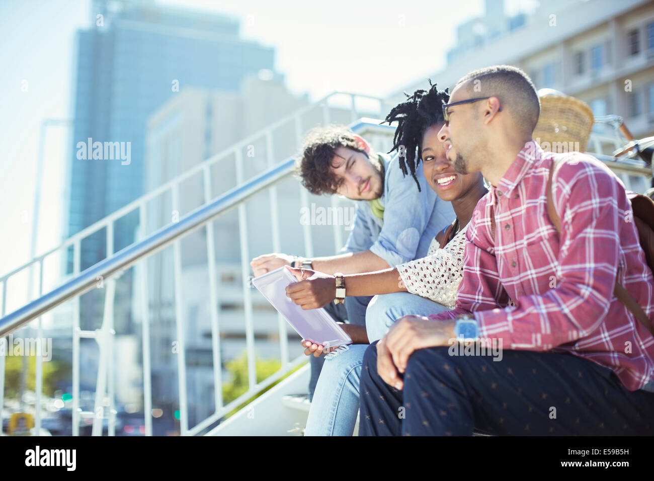 Sitting hi-res stock photography and images - Alamy