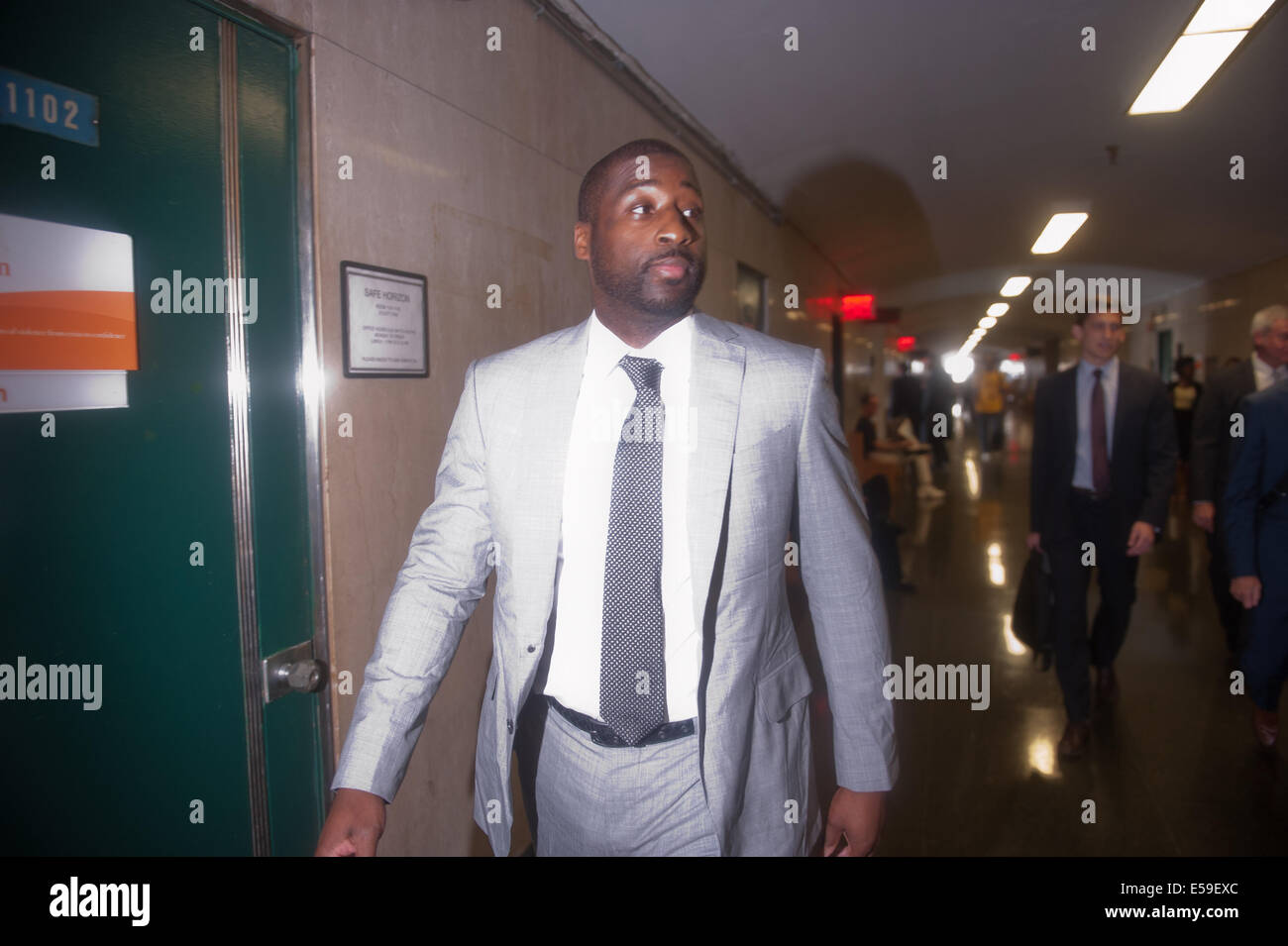 Manhattan, New York, USA. 23rd July, 2014. Former NY Knick RAYMOND ...