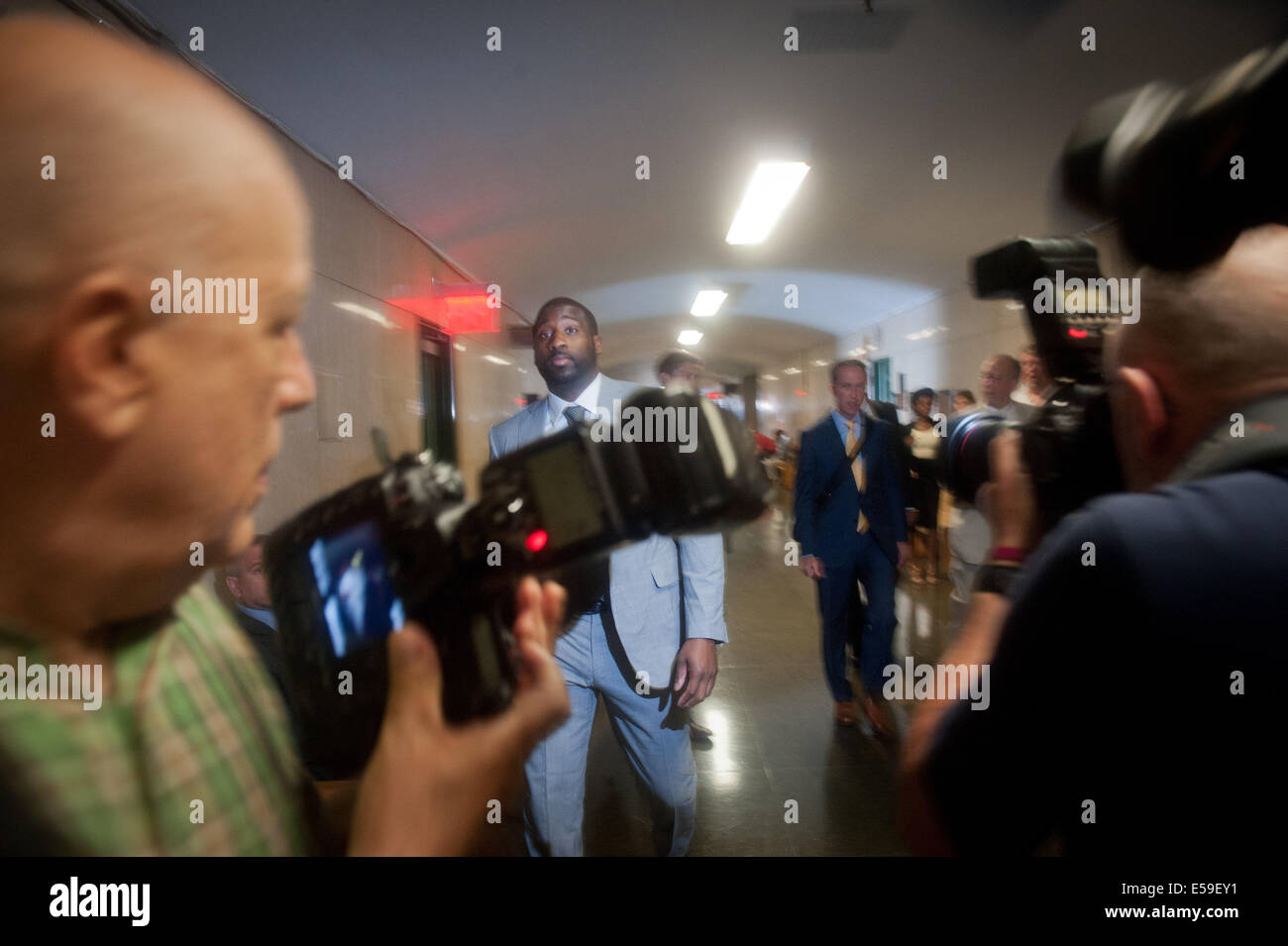 Manhattan, New York, USA. 23rd July, 2014. Former NY Knick RAYMOND ...