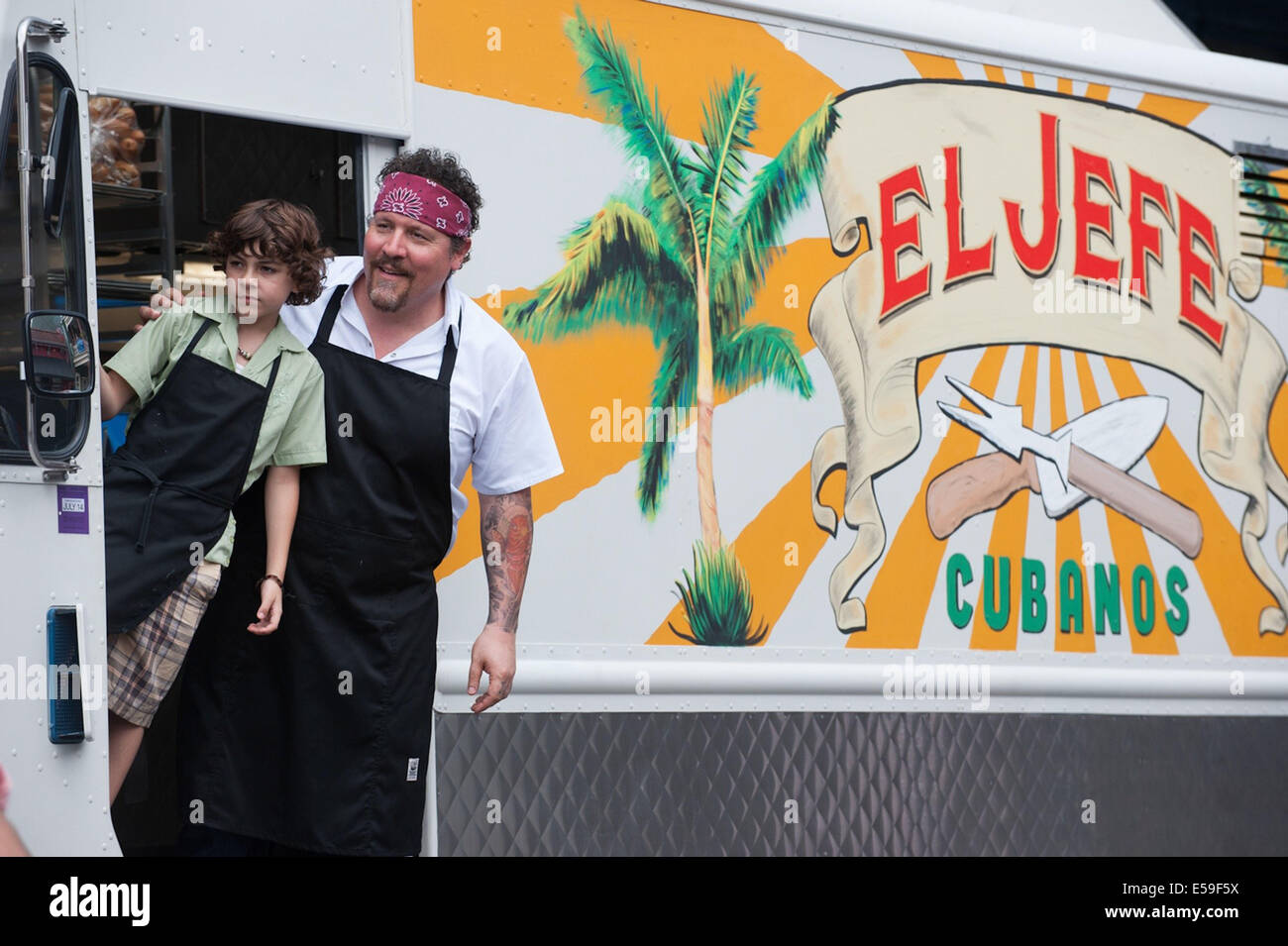 Jon favreau chef hi-res stock photography and images - Alamy