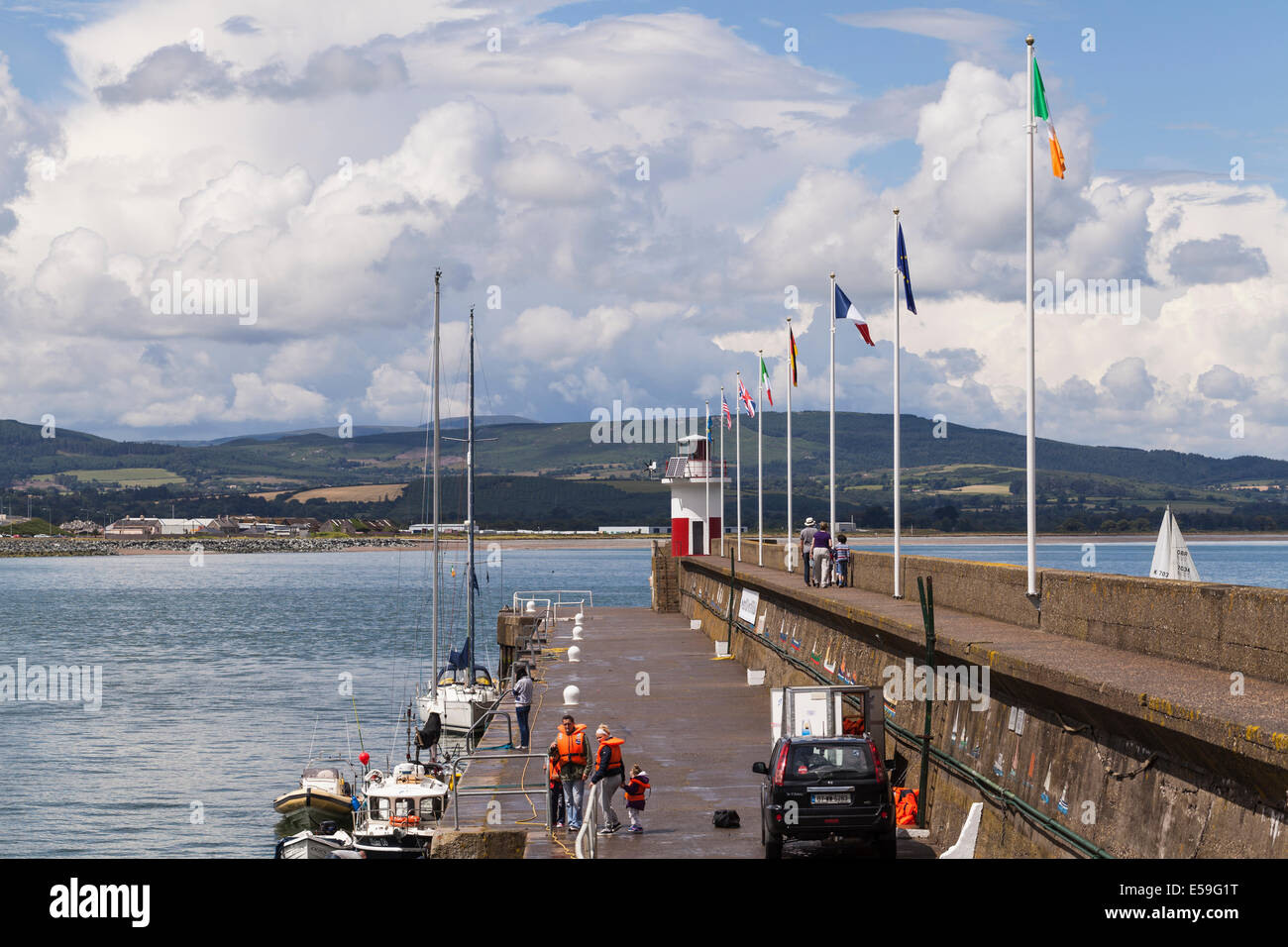 Wicklow harbour hi-res stock photography and images - Alamy
