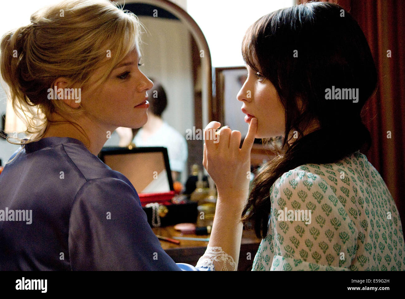 The Uninvited 2009 Matt