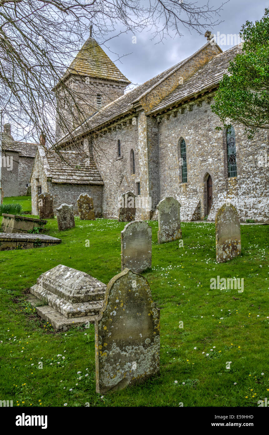 The parish church of saint nicholas hi-res stock photography and images ...