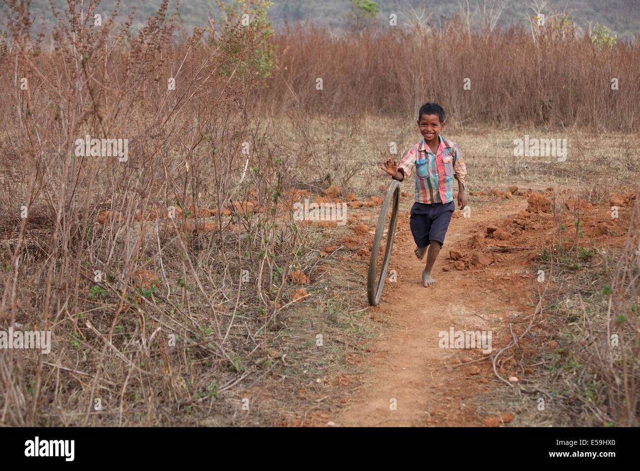 Tribe play game children kid hi-res stock photography and images - Alamy
