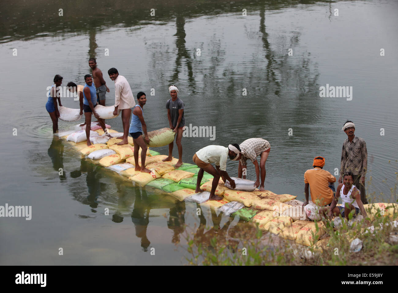 The bund construction hi-res stock photography and images - Alamy