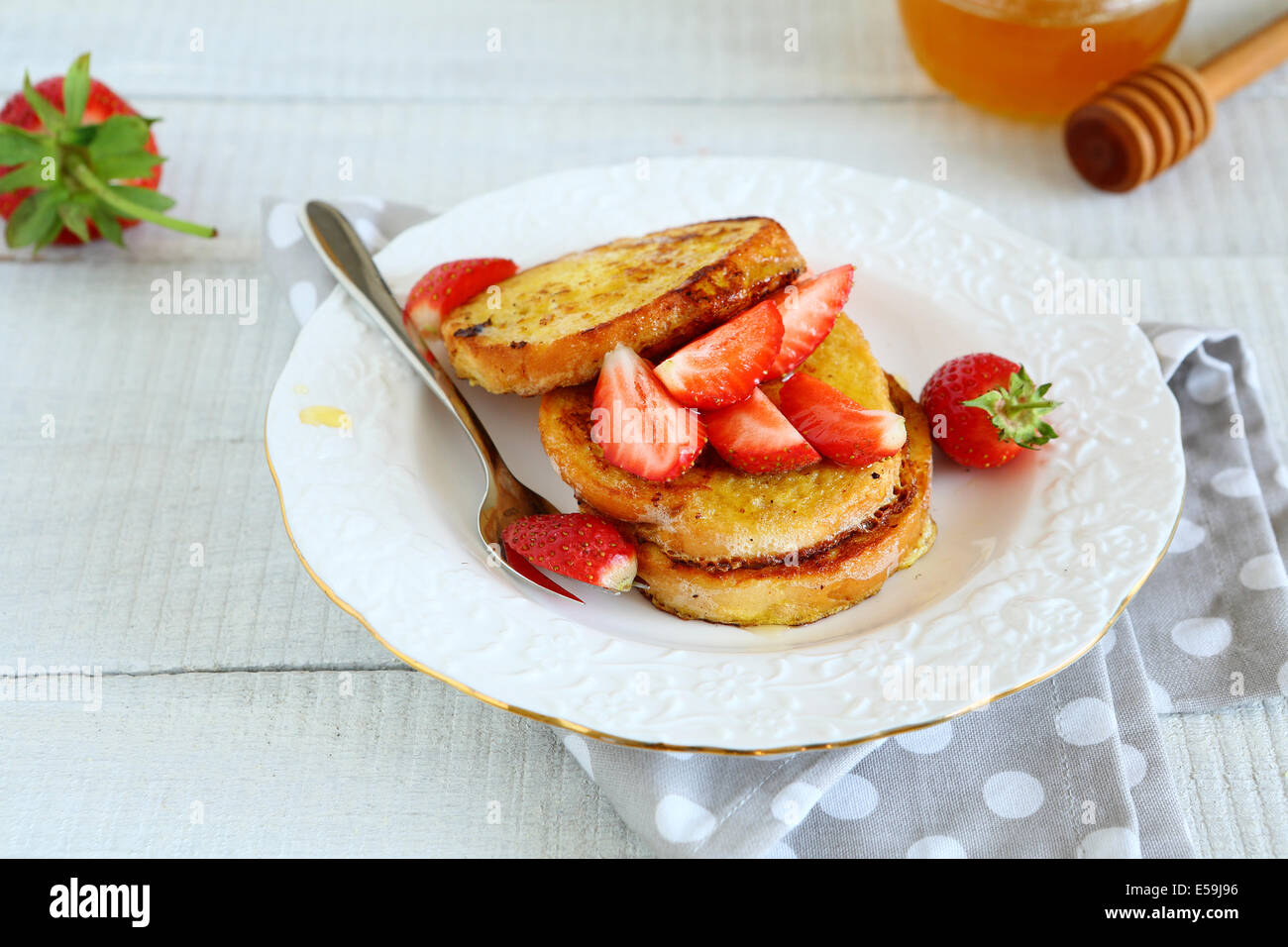 Round of toast hi-res stock photography and images - Alamy
