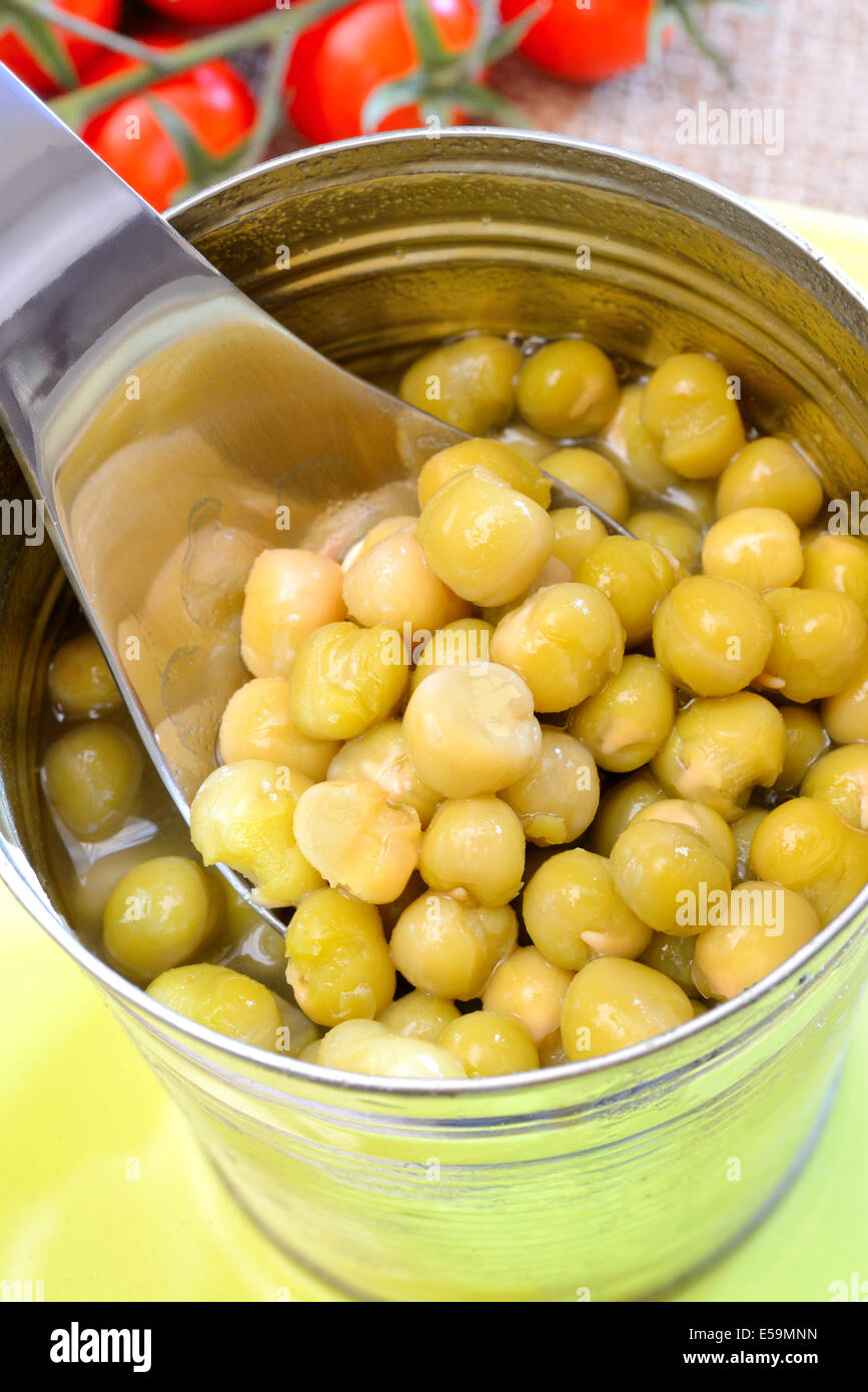 jar of preserved green peas cooked Stock Photo - Alamy