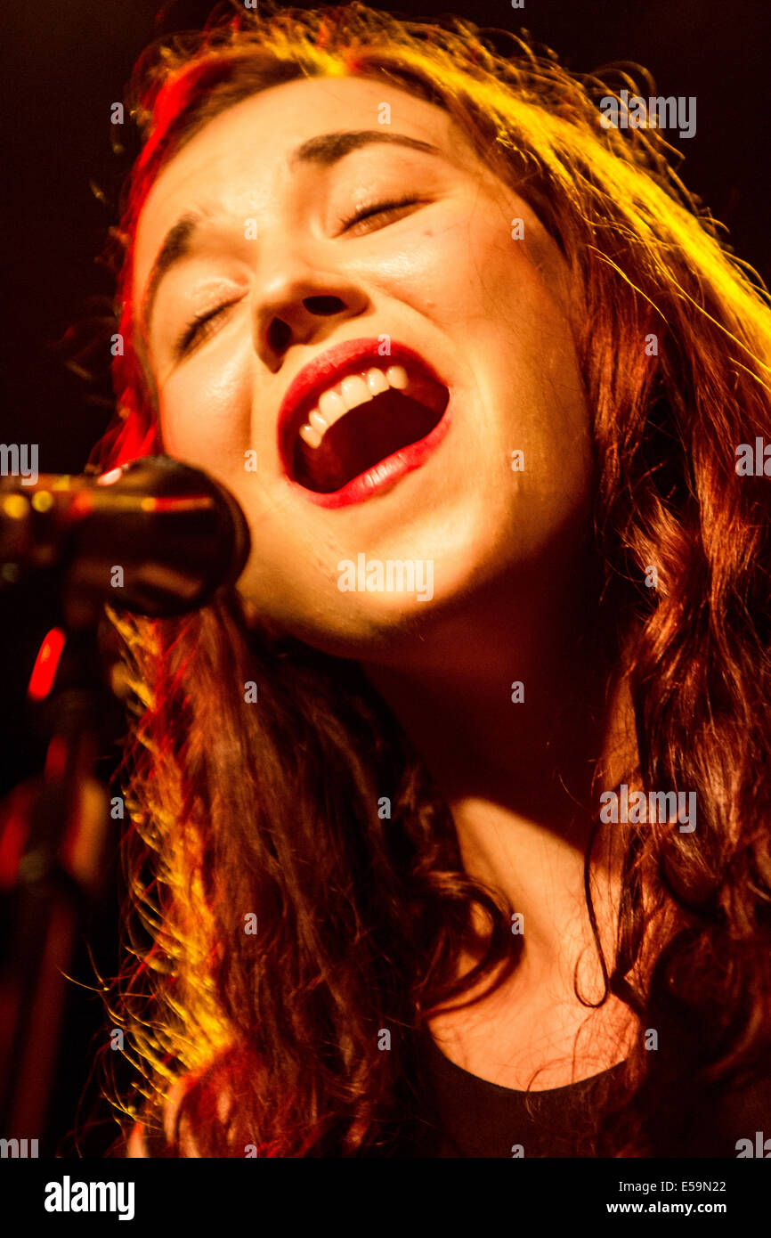 Lisa, lisa singer hi-res stock photography and images - Alamy