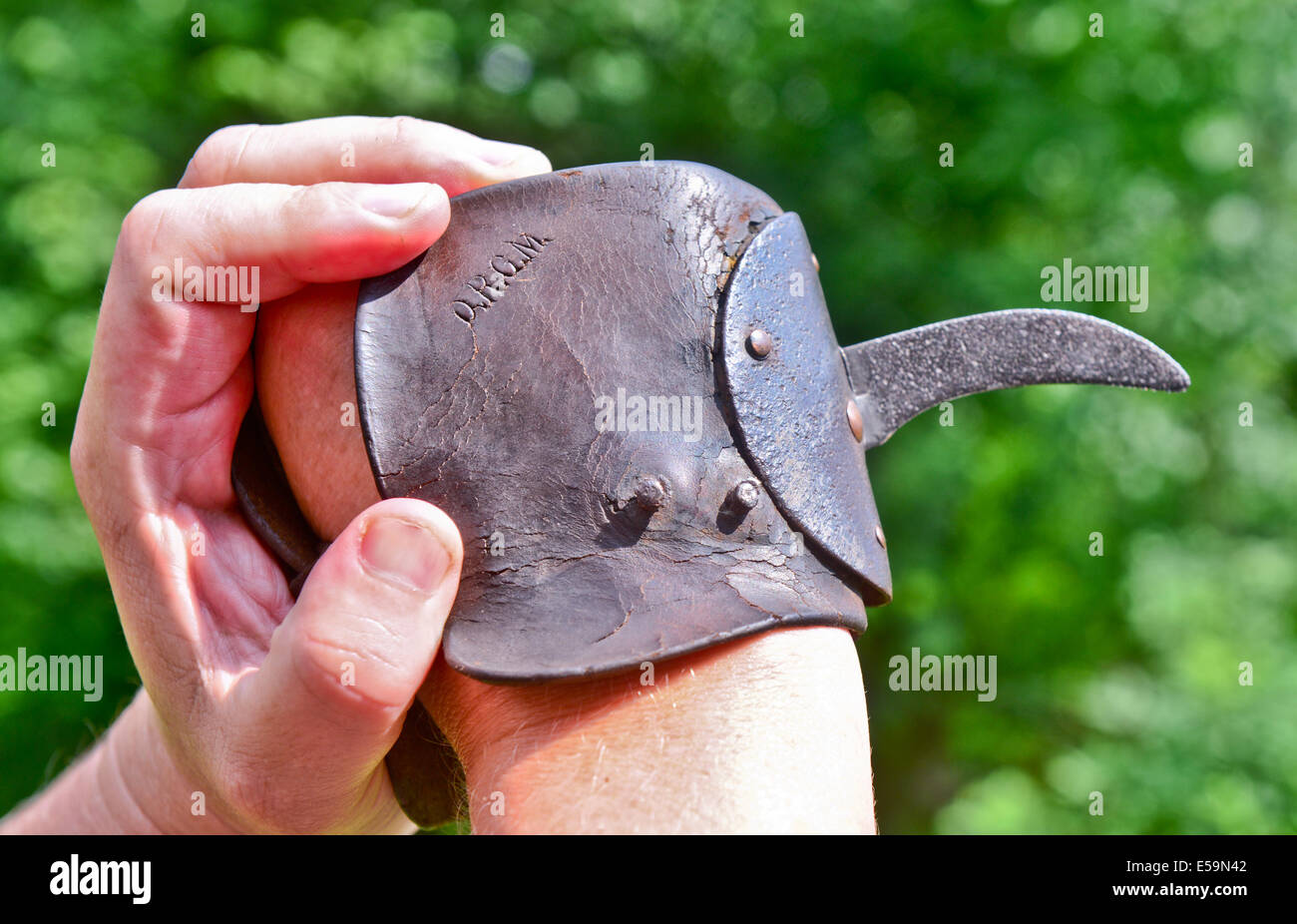 Picture By:Jules Annan Picture Shows:ORIGINAL “SRBOSJEK” SERB THROAT ...