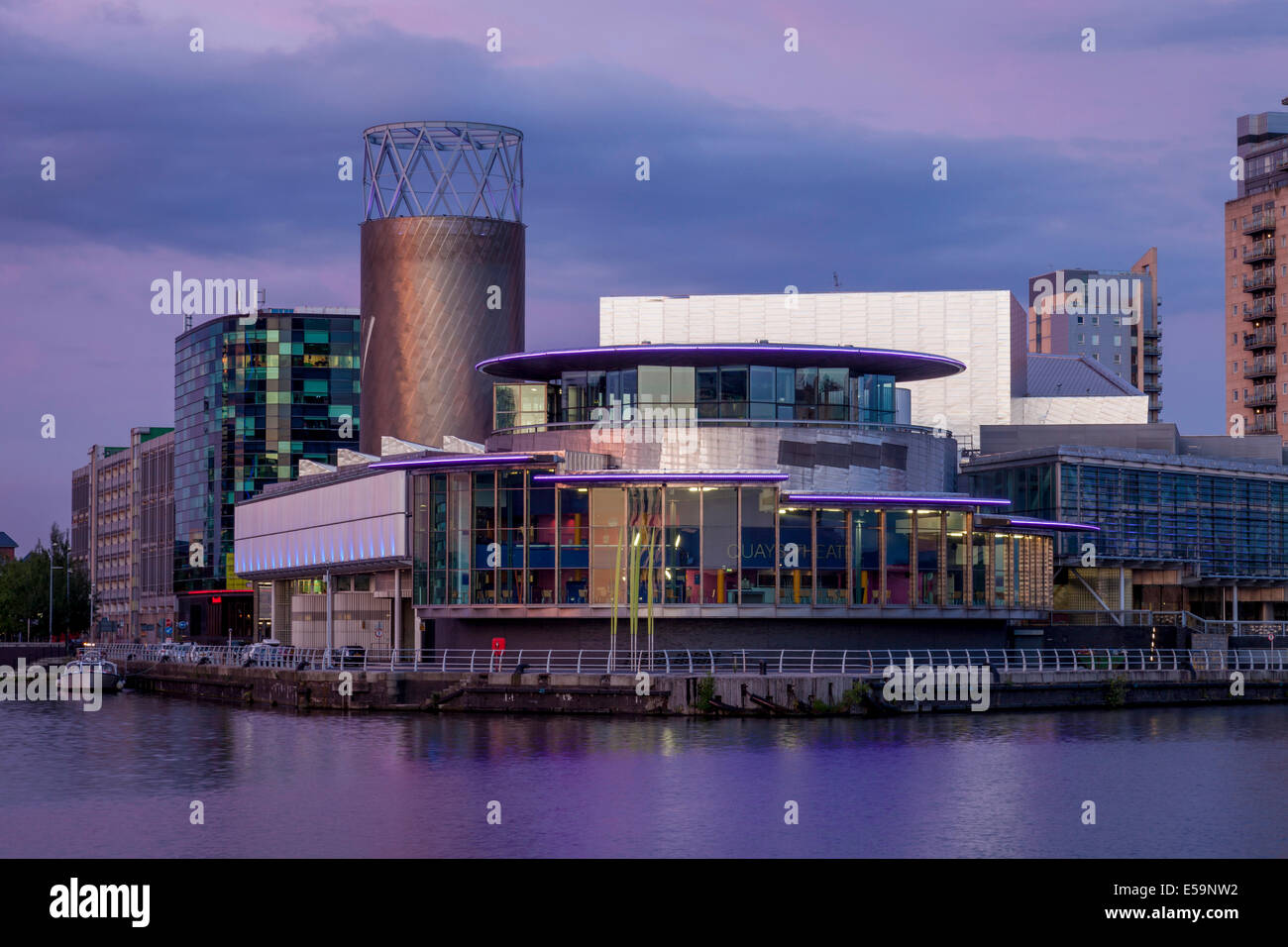 Manchester salford england hi-res stock photography and images - Alamy