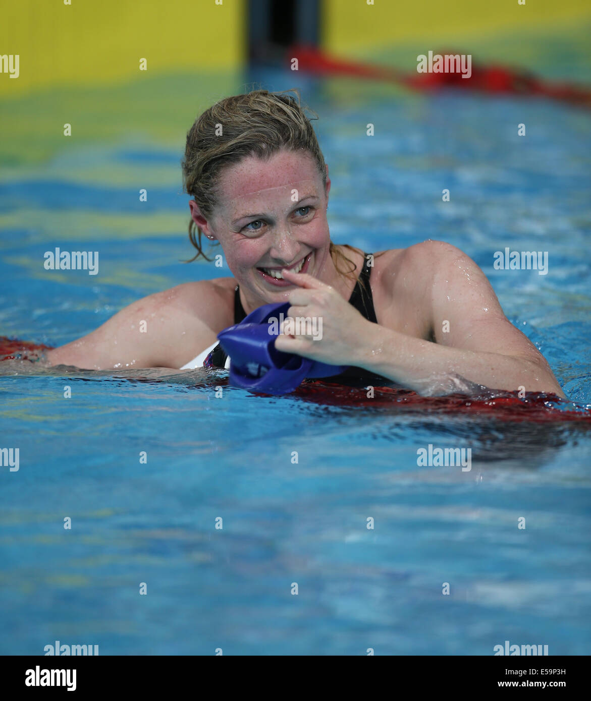 HANNAH MILEY WINS GOLD 400 INDIVIDUAL MEDLEY TOLLCROSS SWIMMING CENTRE ...