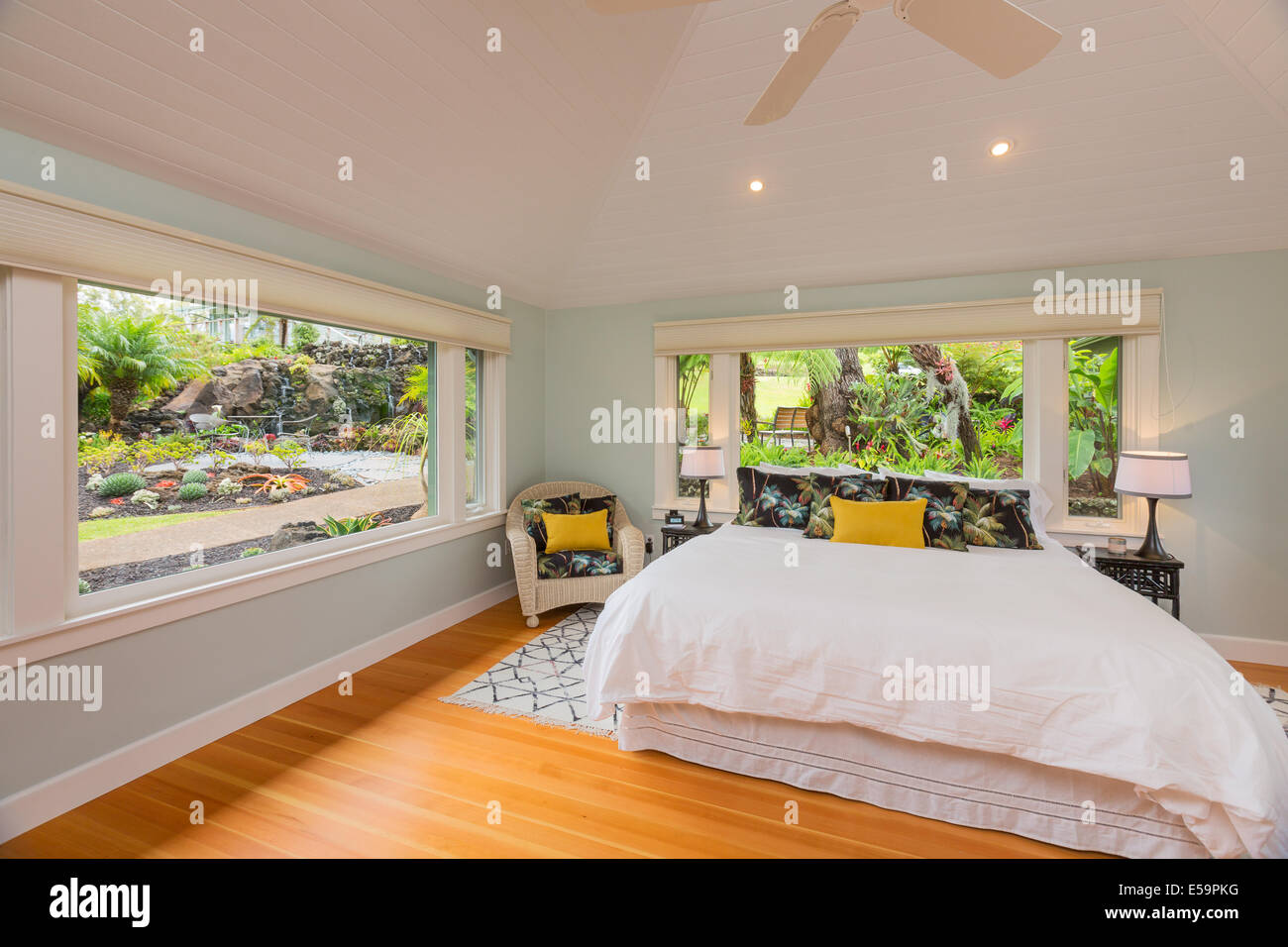 Beautiful dream home hi-res stock photography and images - Alamy