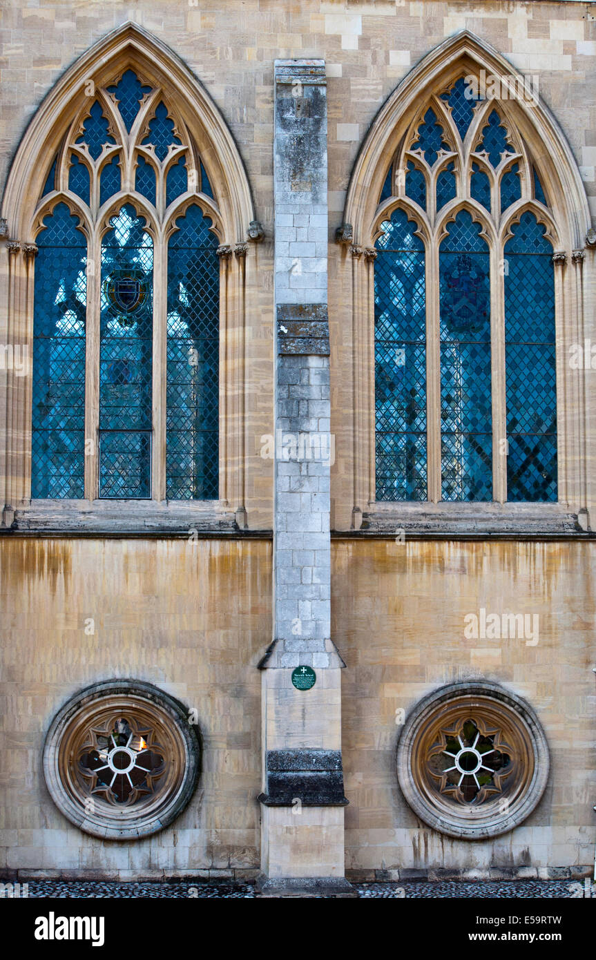 School windows hi-res stock photography and images - Alamy