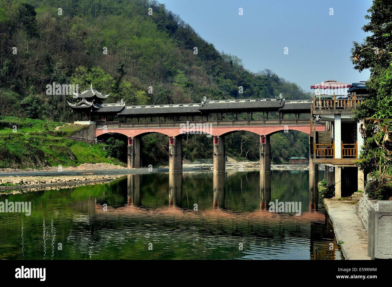 JIE ZI ANCIENT TOWN (SICHUAN), CHINA: The Dragon Bridge spanning a ...