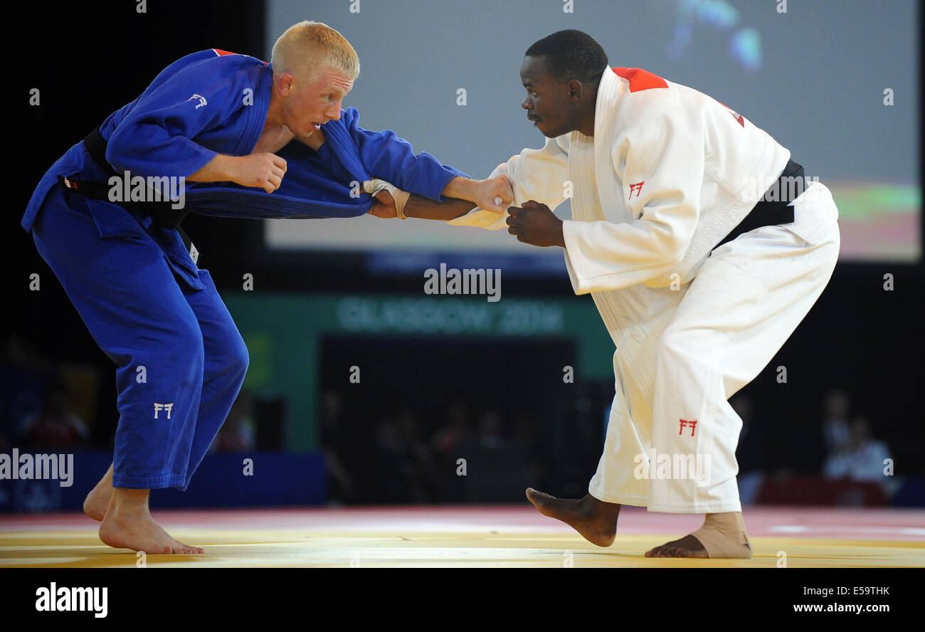 JAMES MILLER (BLUE) & MATHEWS MENS JUDO SECC GLASGOW SCOTLAND 24 July ...