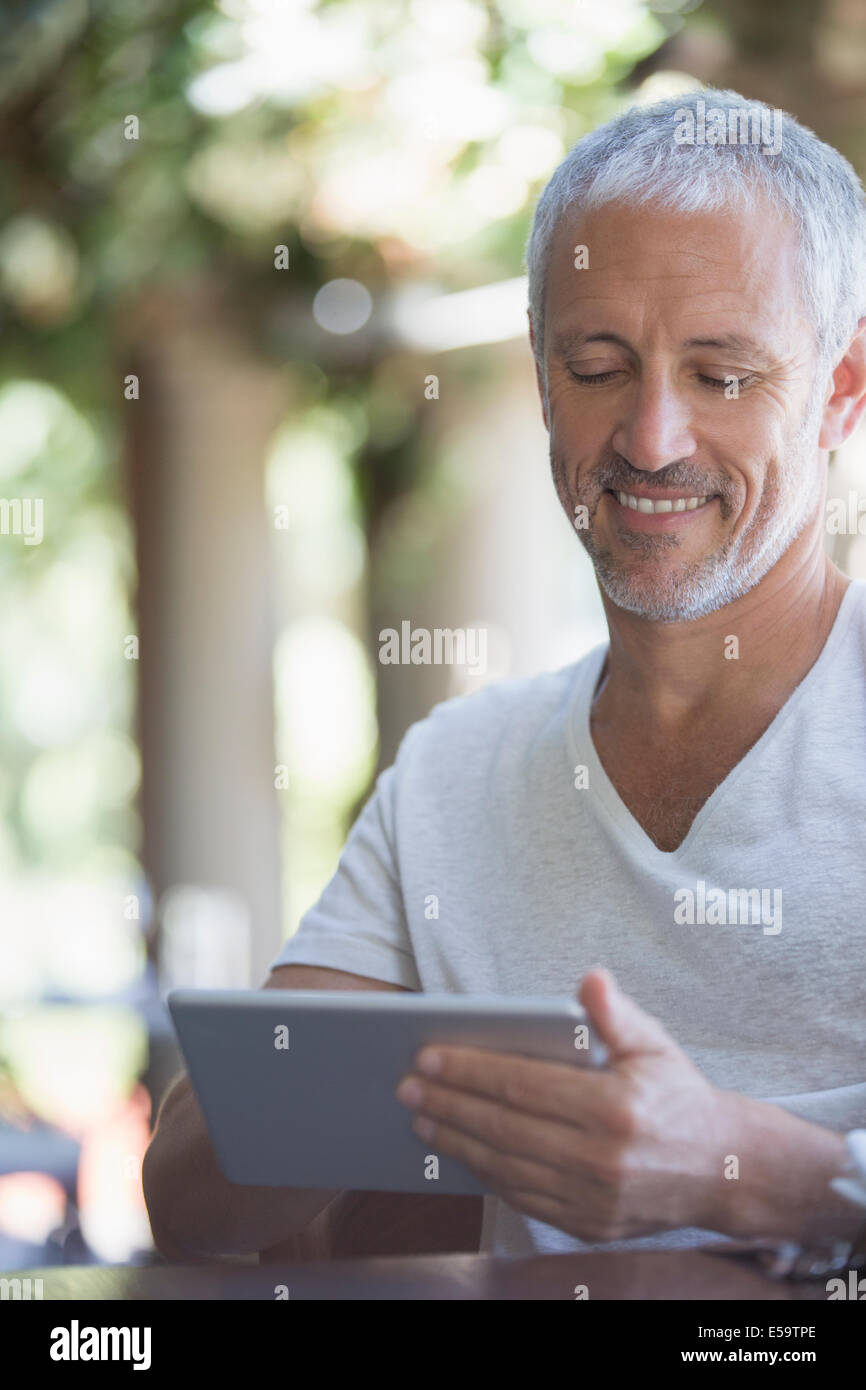 Operating table looking down hi-res stock photography and images - Alamy