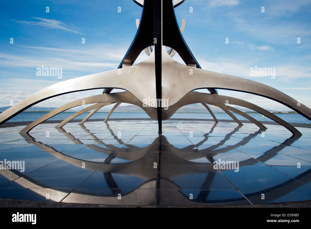 The Sun Voyager Sculpture - Reykjavik, Iceland Stock Photo - Alamy