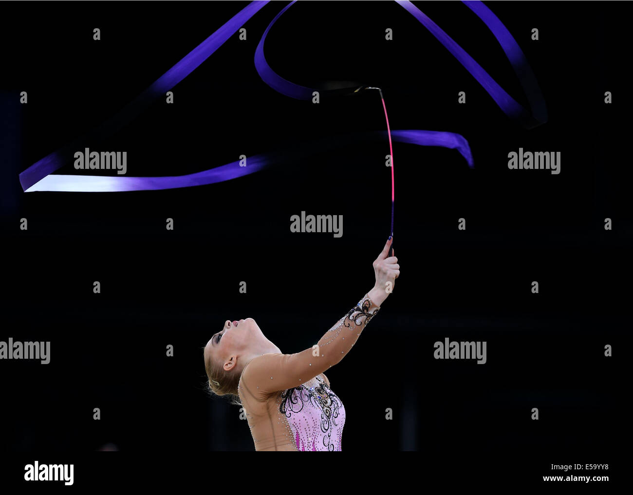 Glasgow, Scotland. 24th July, 2014. Rebecca Bee of Scotland competes ...