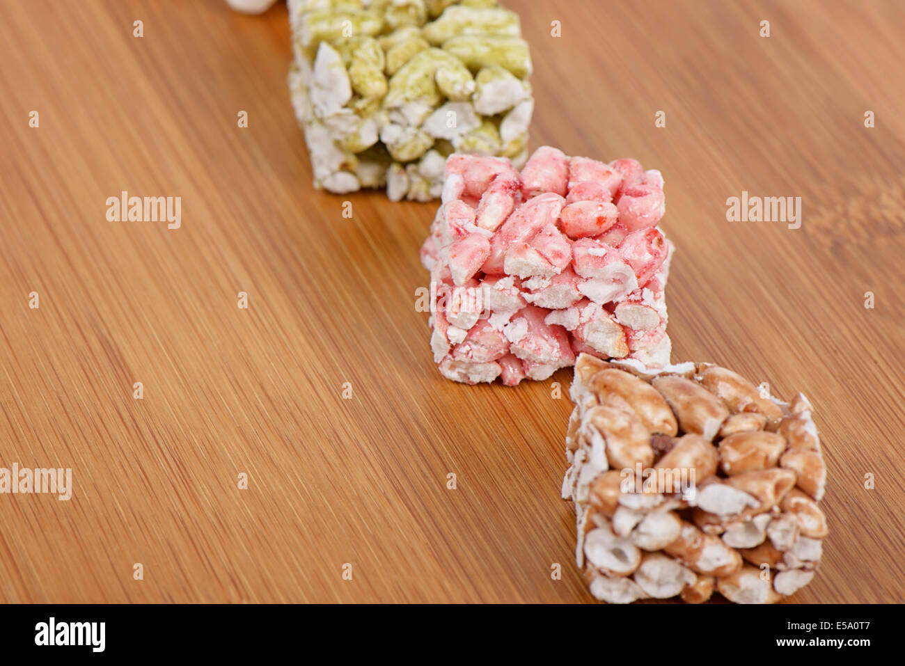 Korean fried glutinous rice crackers hi-res stock photography and ...
