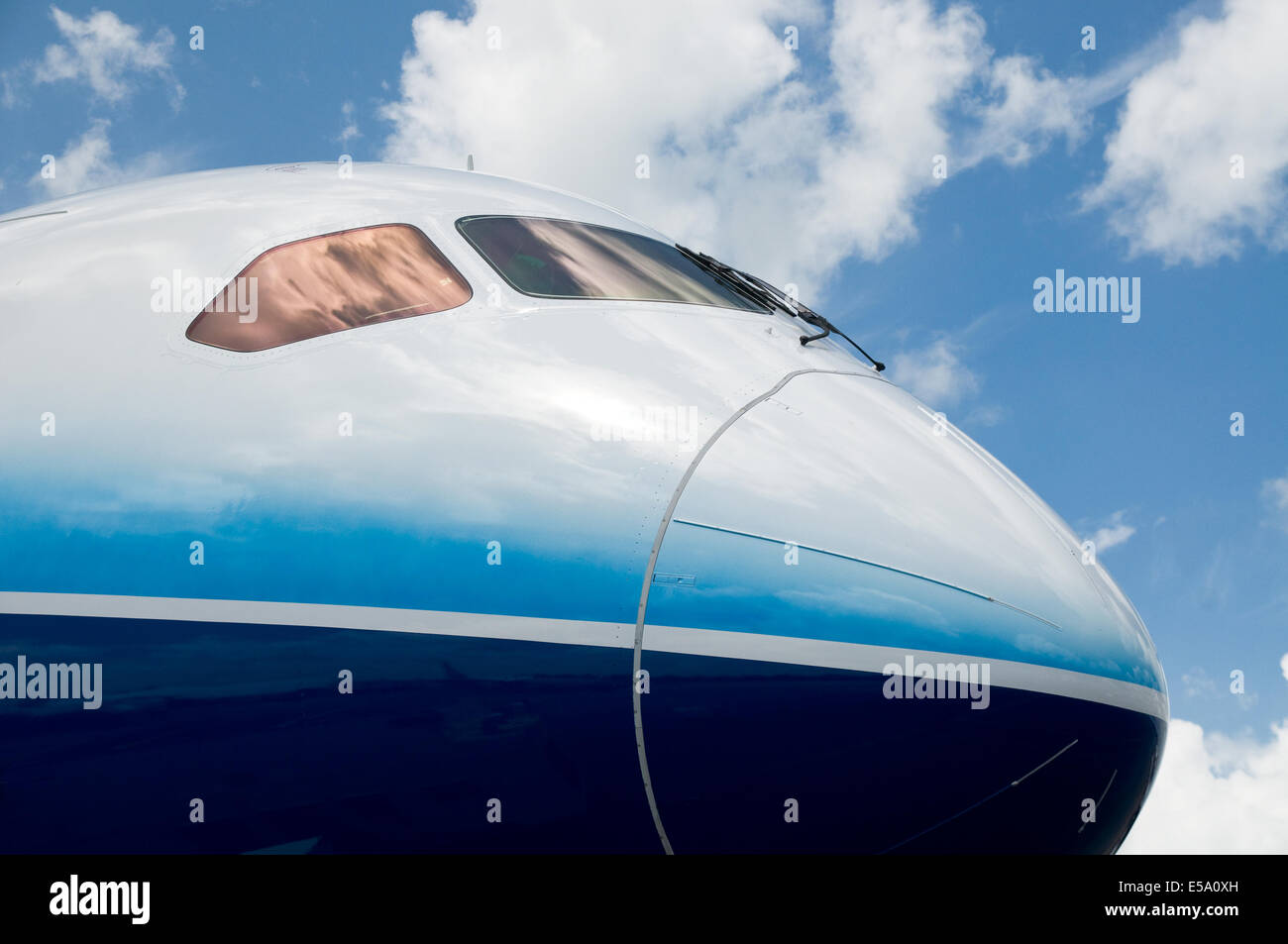 Cockpit front window windows hi-res stock photography and images - Alamy