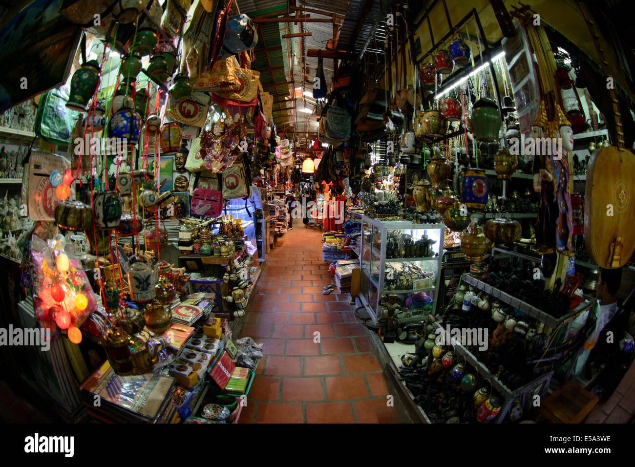 Vietnam ben thanh market hi-res stock photography and images - Alamy